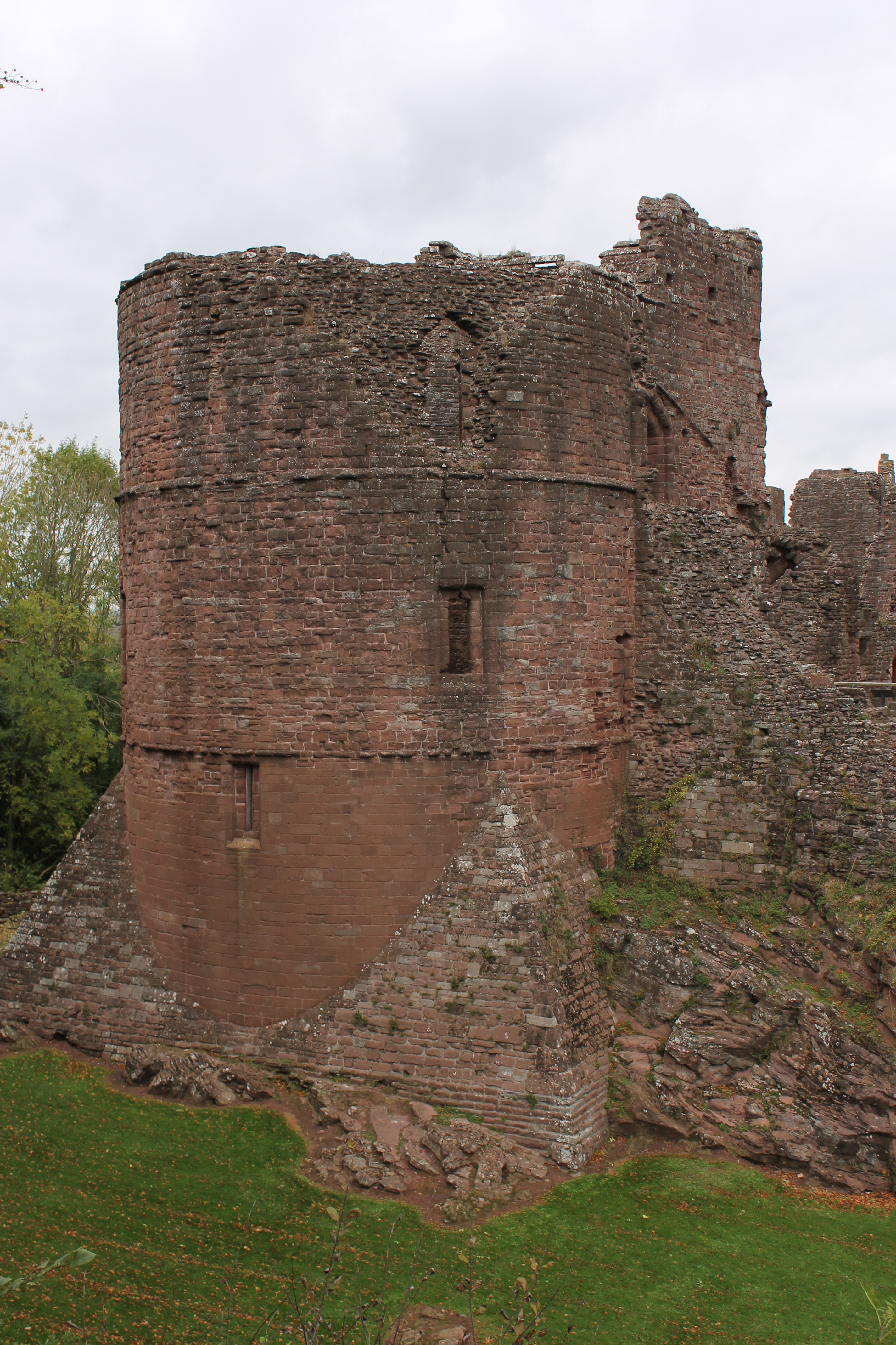 Goodrich Castle, Herefordshire, England | Visions Of The Past