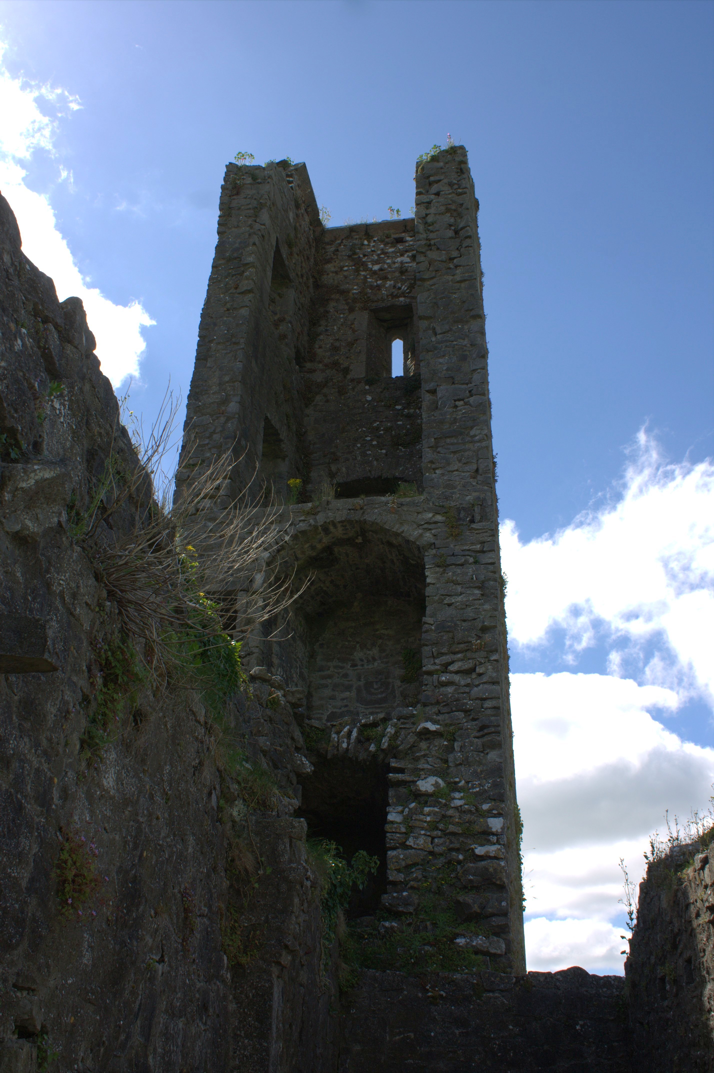 Glanworth Castle, Cork, Ireland | Visions Of The Past